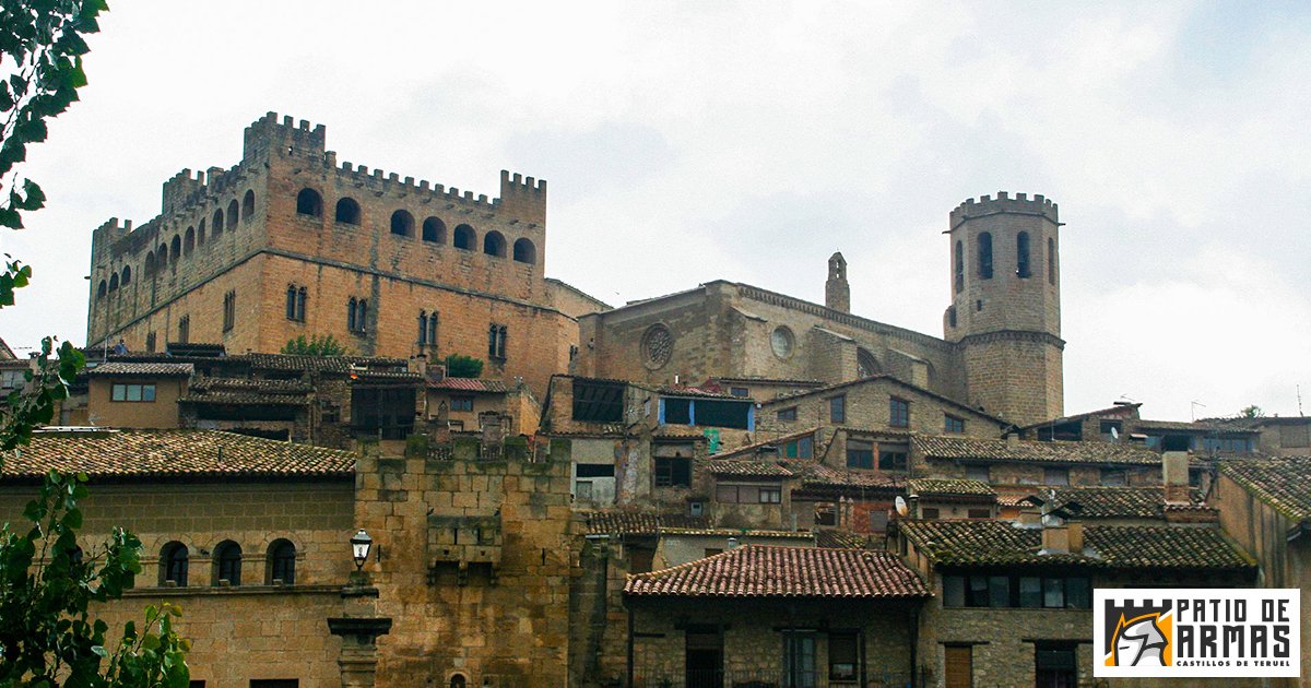 Castillo de Valderrobres - Castillos de Teruel - Patio de Armas